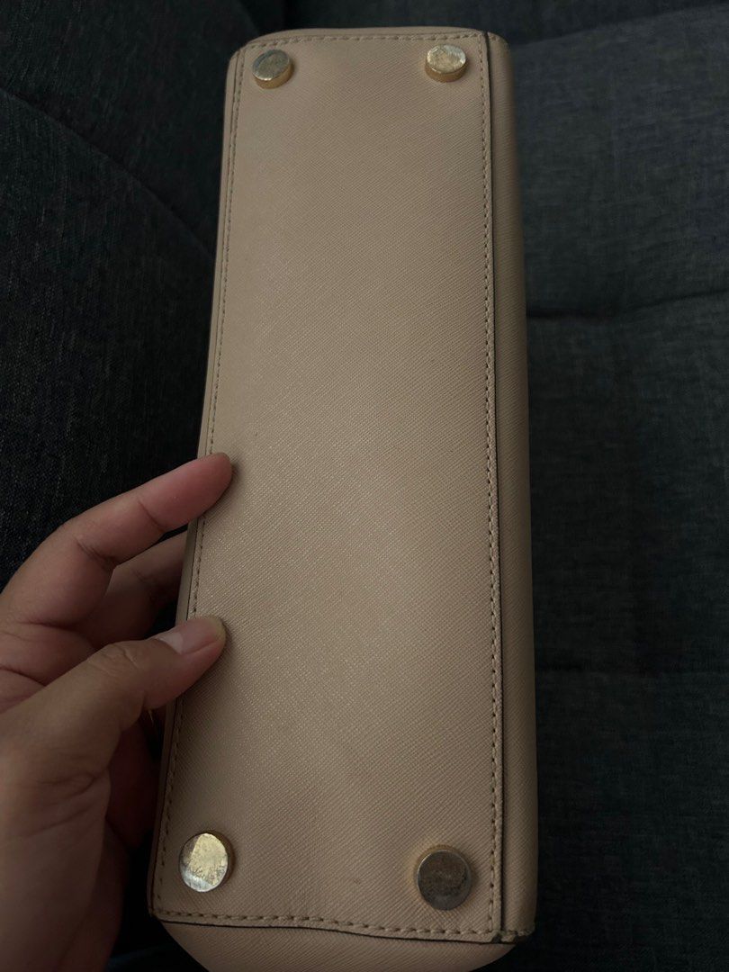 AUTHENTIC MICHAEL KORS, Women's Fashion, Bags & Wallets, Cross-body ...