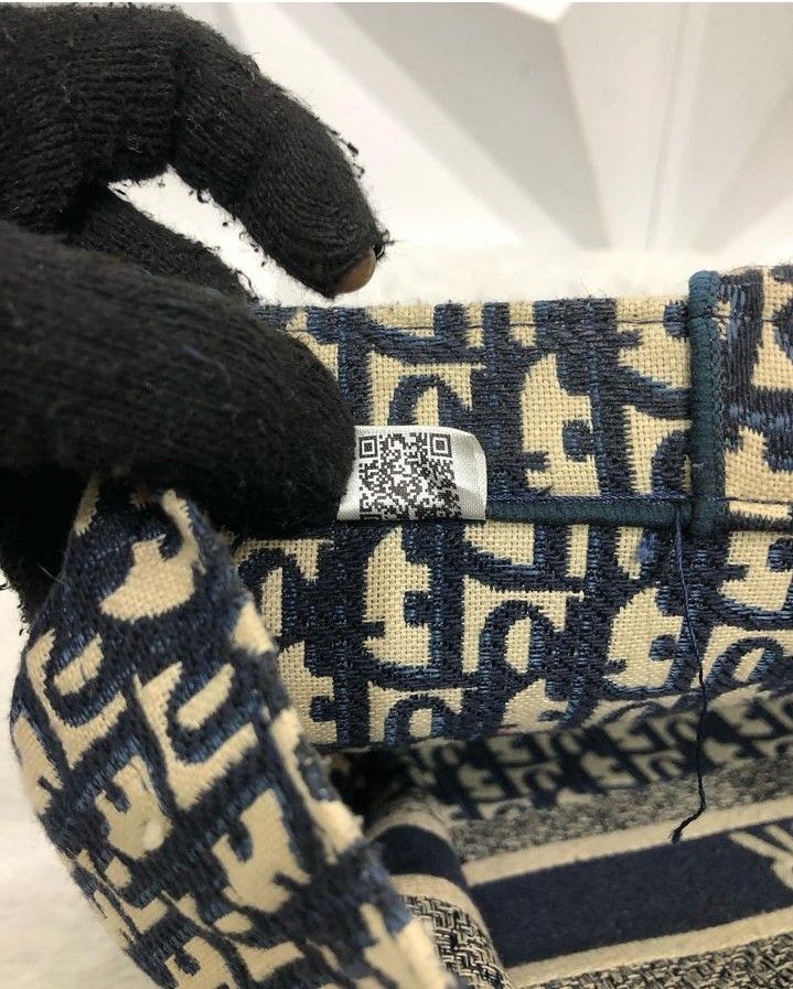 CHRISTIAN DIOR MADE IN ITALY CANVAS, Fesyen Wanita, Tas & Dompet di ...