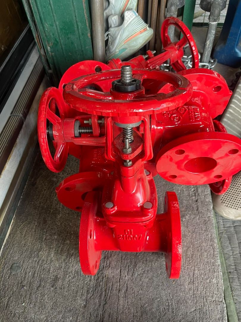 Hyflo Gate Valve, Commercial & Industrial, Industrial Equipment on ...