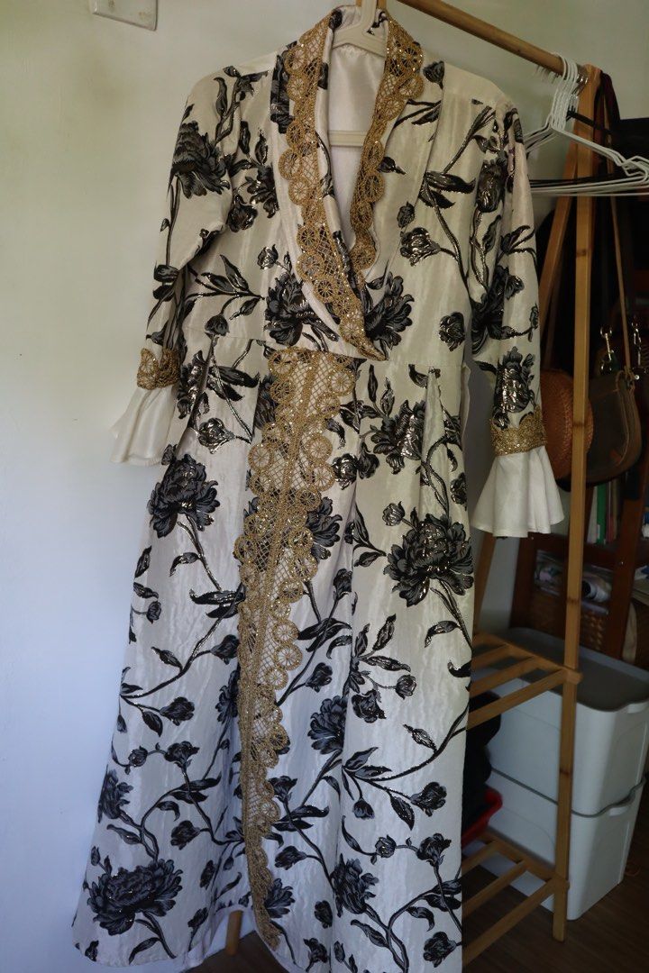 Kimono Abaya Dress from Kuwait Gold Embroidery Raya 2025, Women's ...