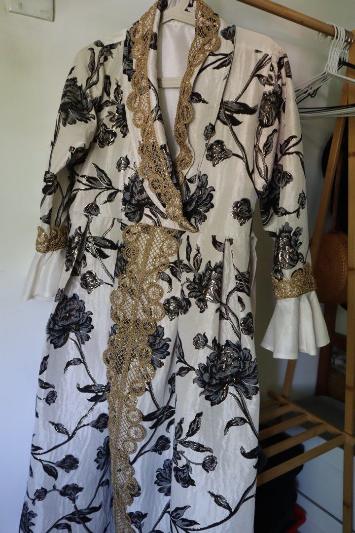 Kimono Abaya Dress from Kuwait Gold Embroidery Raya 2025, Women's ...