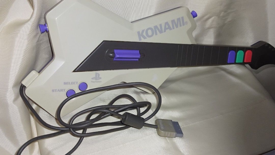 Konami Guitar Controller RU-018, Video Gaming, Gaming Accessories ...
