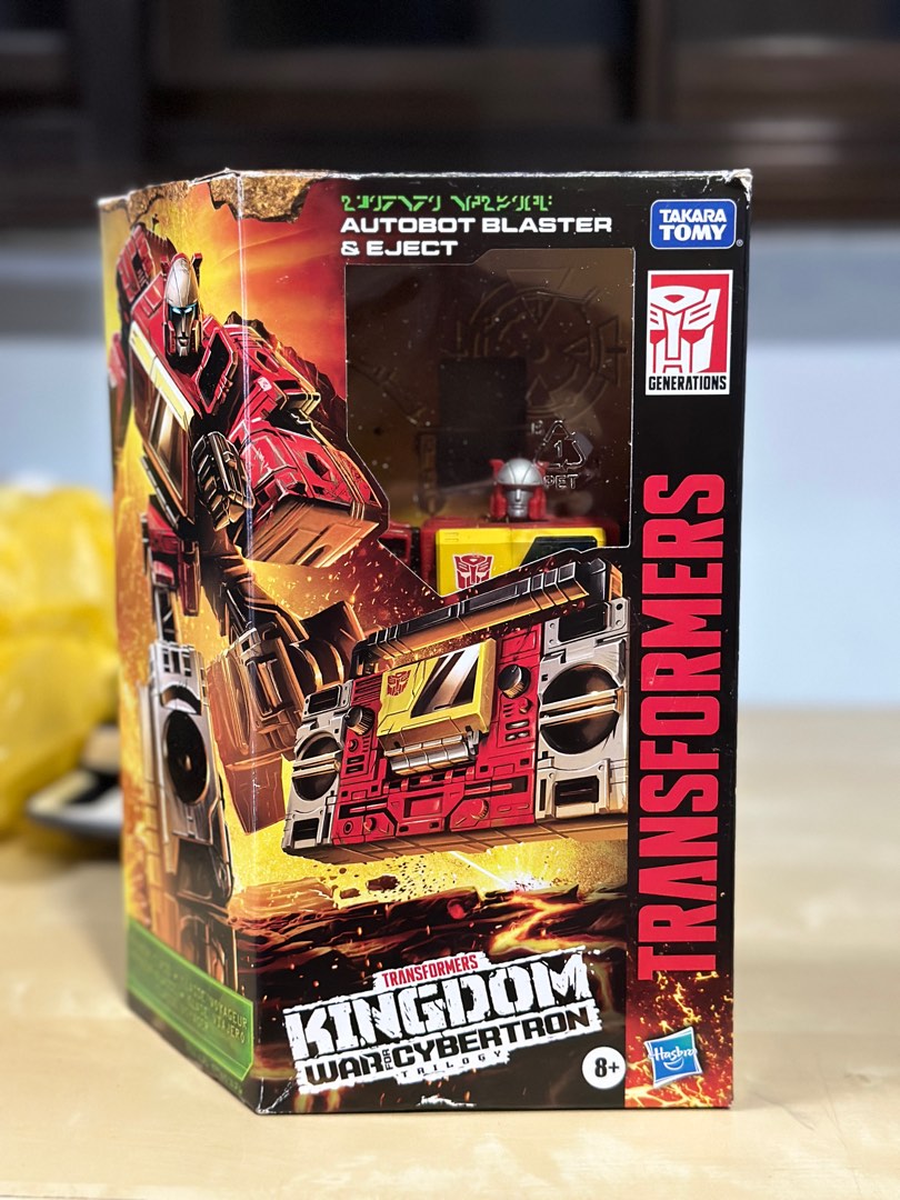 [Loose in Box] Autobot Blaster & Eject from Transformers WFC Kingdom ...