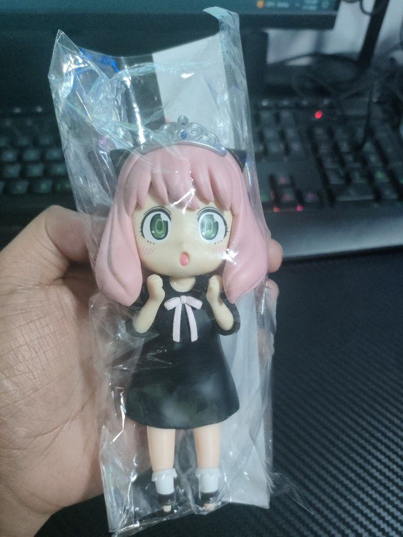 Princess Anya Loose Taito Puchieete Figure, Hobbies & Toys, Toys ...