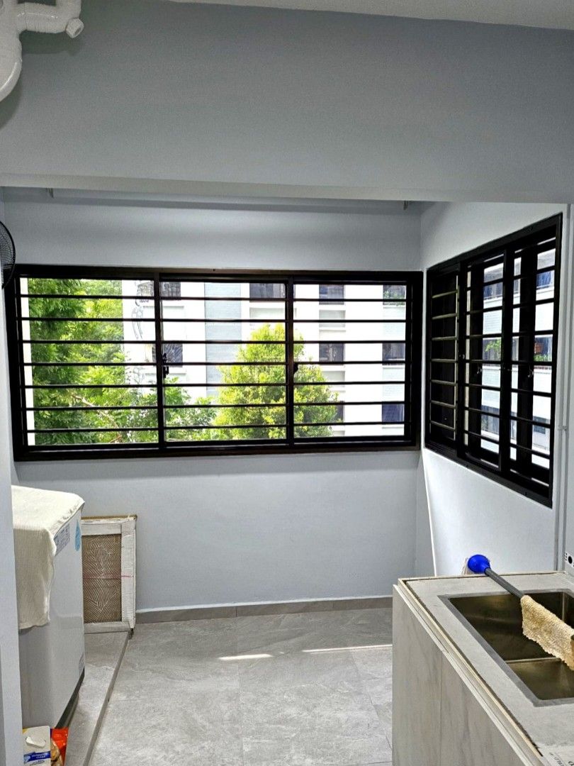 PROMOTION! HDB BTO Service Yard Sliding Window & Grille BUNDLE ...