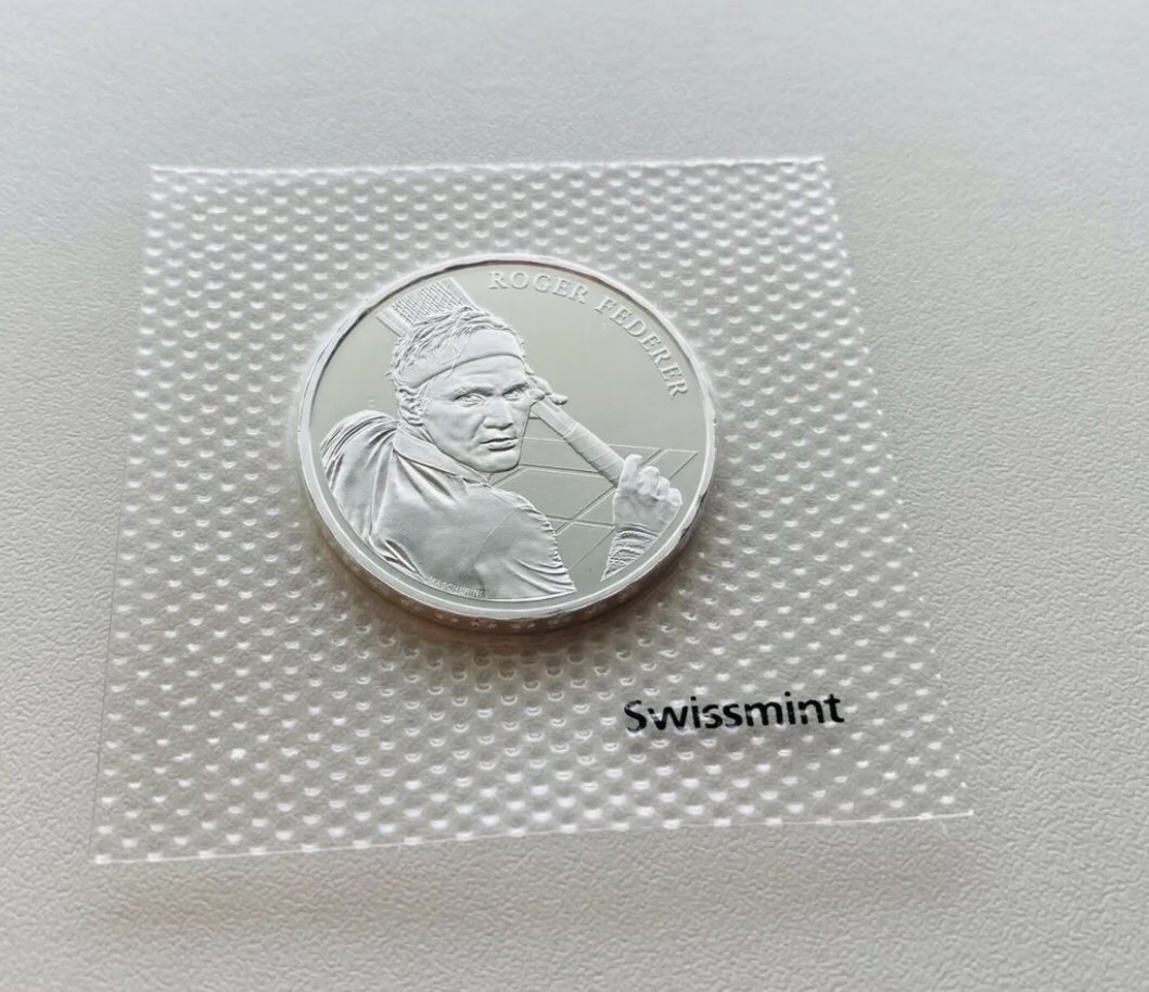 Roger Federer Silver Coin, 名牌, 飾物及配件 - Carousell