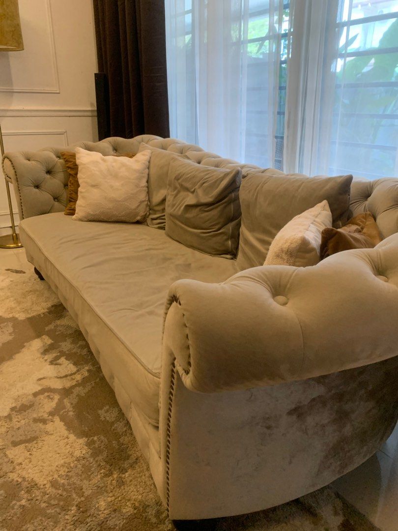 Ssf 3 seater chesterfield sofa, Furniture & Home Living, Furniture ...