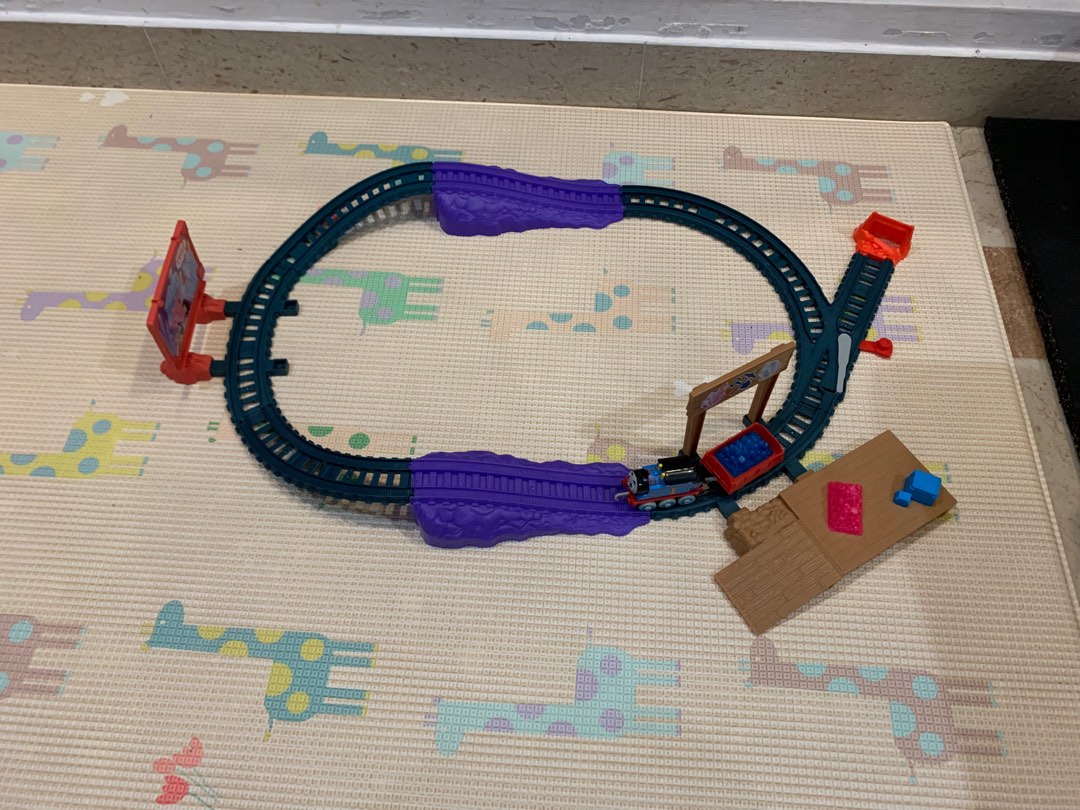 Thomas Train Set, Hobbies & Toys, Toys & Games on Carousell