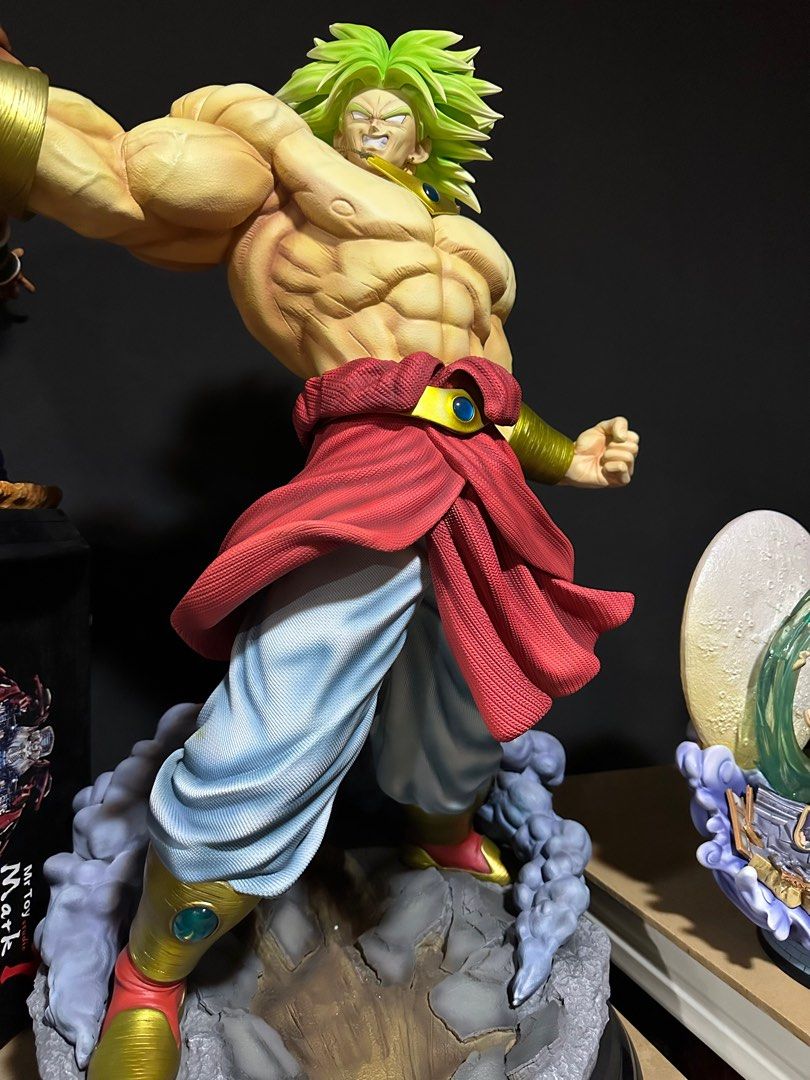 Tsume art legendary super saiyan Broly, Hobbies & Toys, Toys & Games on ...