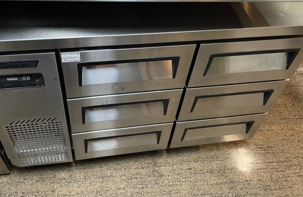 Turbo air 6 drawer counter chiller / commercial counter chiller 1200* ...