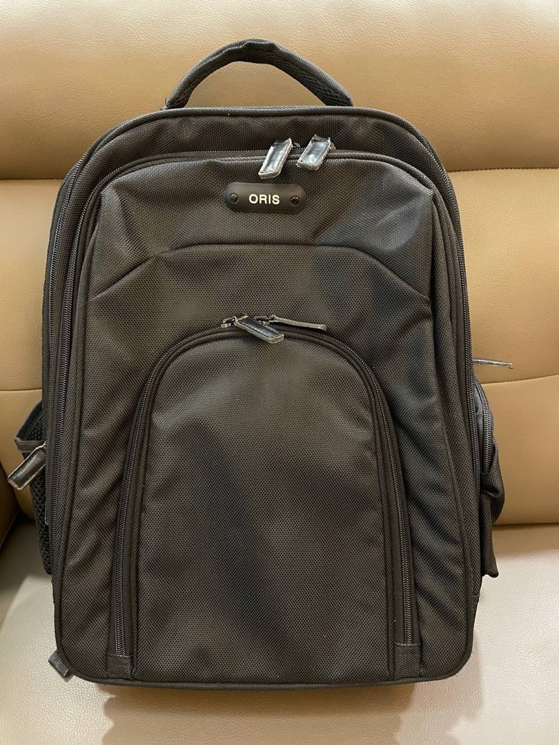 Barry smith travel computer laptop backpack, Men's Fashion, Bags ...