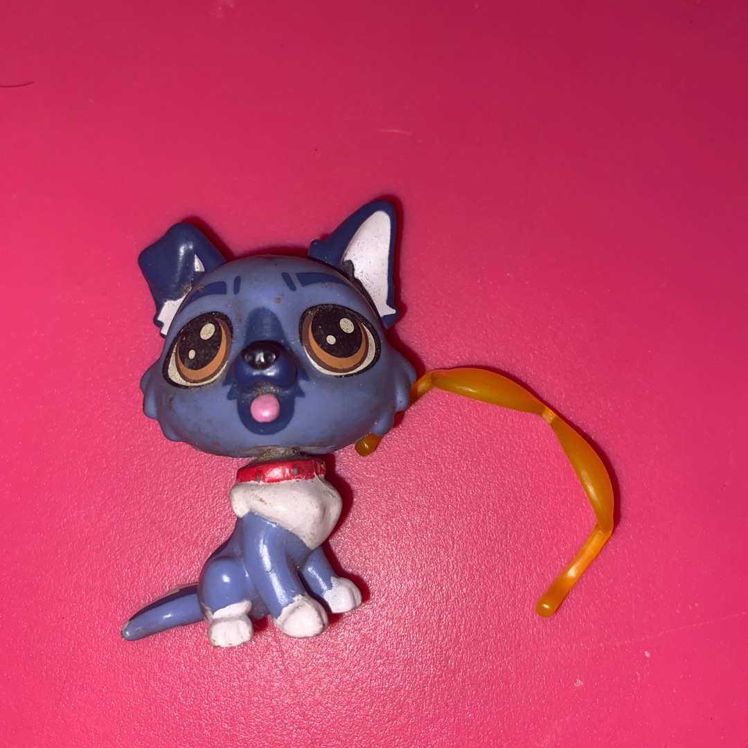 LPS German Shepherd with shades, Hobbies & Toys, Toys & Games on Carousell