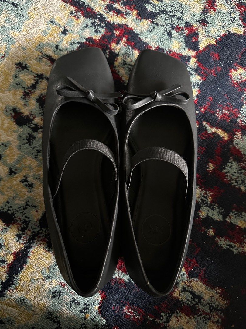 Nazifi Nasri ballerina shoes, Women's Fashion, Footwear, Flats on Carousell