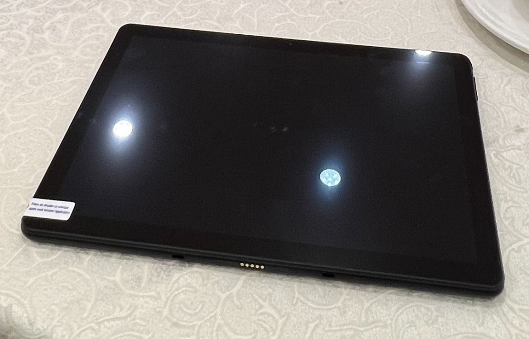 新華樂育Pad 1 CMCC Pad1, 電腦＆科技, 手提電腦 - Carousell