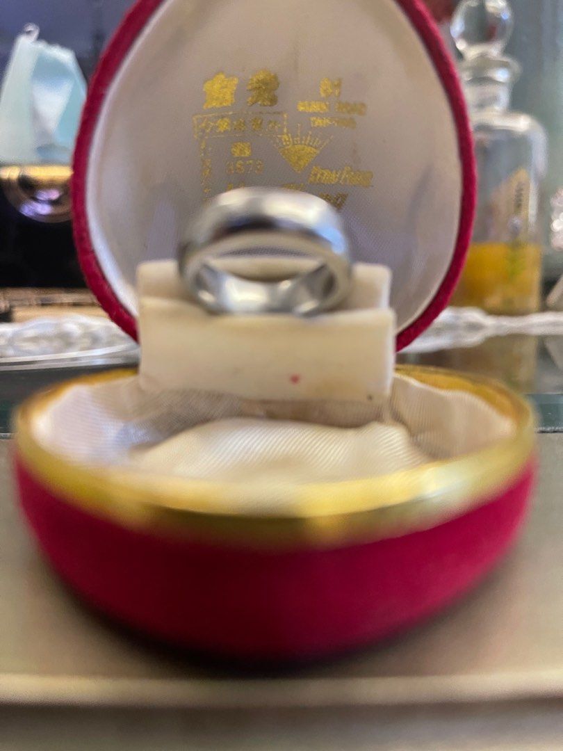 Round Ring (Besi Towo), Women's Fashion, Jewelry & Organisers, Rings on ...