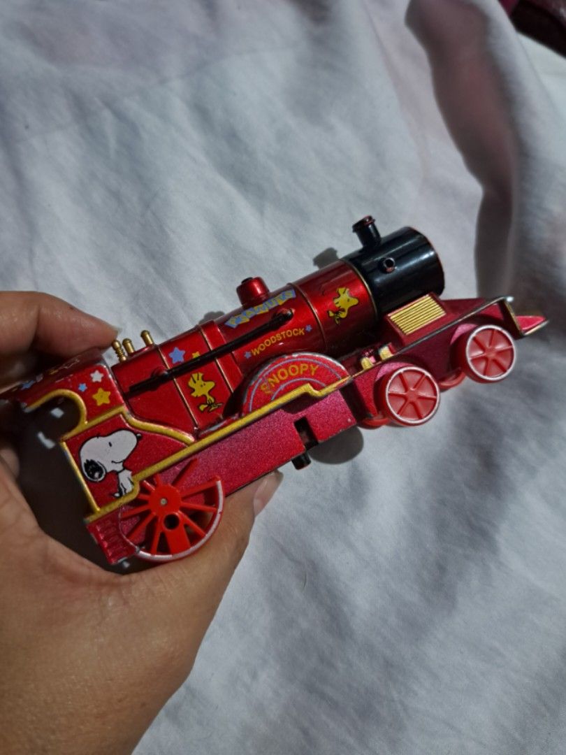 Snoopy Train Die-cast, Hobbies & Toys, Toys & Games on Carousell