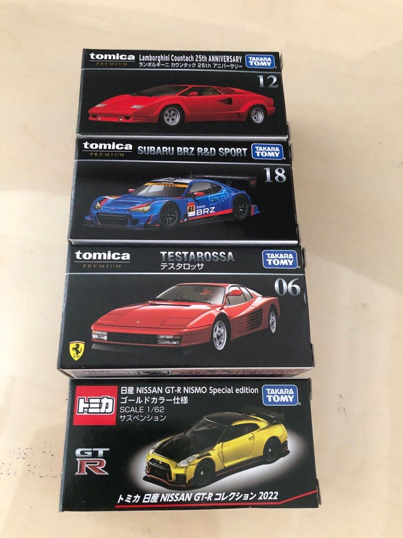 Takara Tommy Tomica Car Figurines Lamborghini Countach Ferrari ...