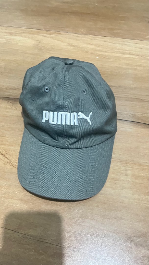 Topi Puma Grey, Fesyen Pria, Aksesoris, Topi di Carousell