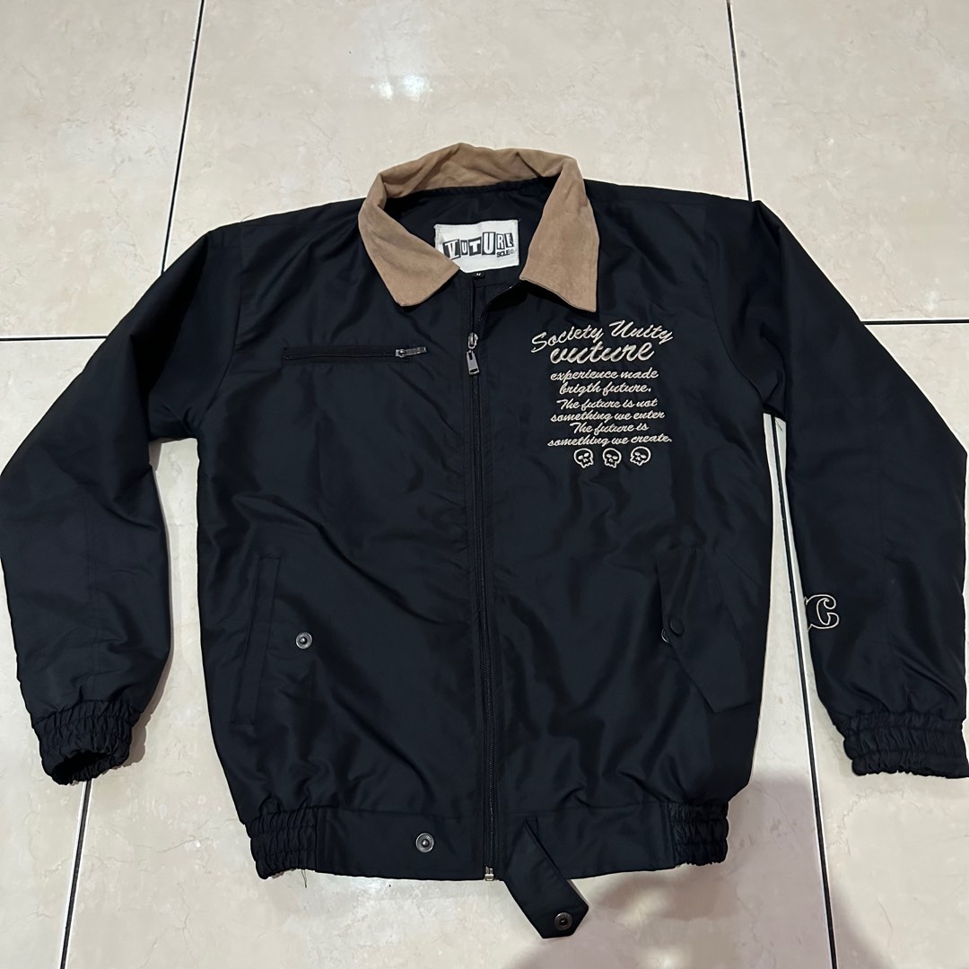 Trucker Jaket Vuture, Fesyen Pria, Pakaian , Baju Luaran di Carousell