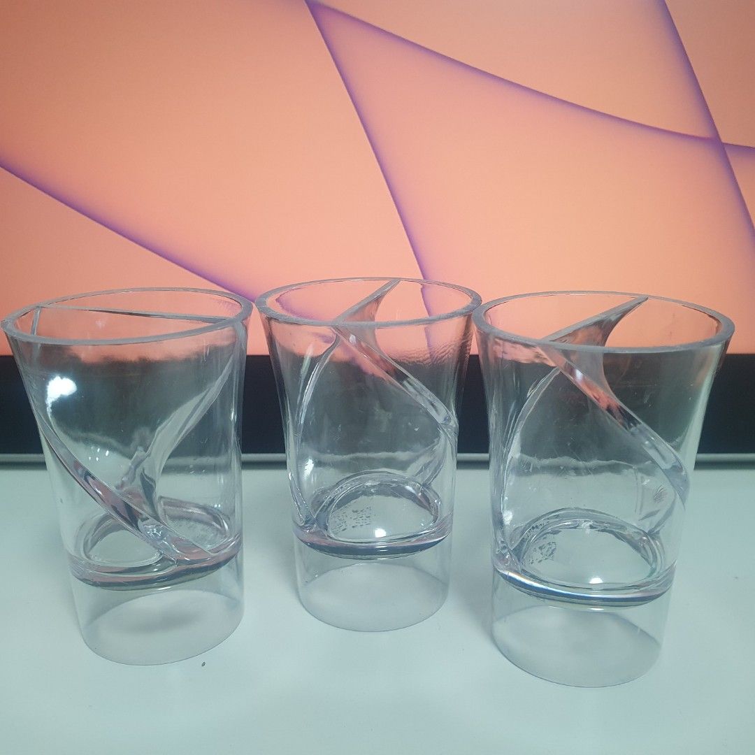 Twister Double Compartment Shooters Shot Glasses (Plastic), Furniture ...