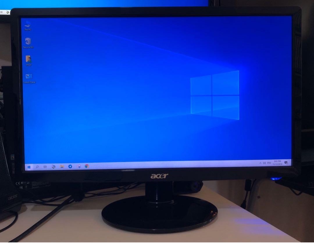 Acer LCD Monitor, Computers & Tech, Desktops on Carousell