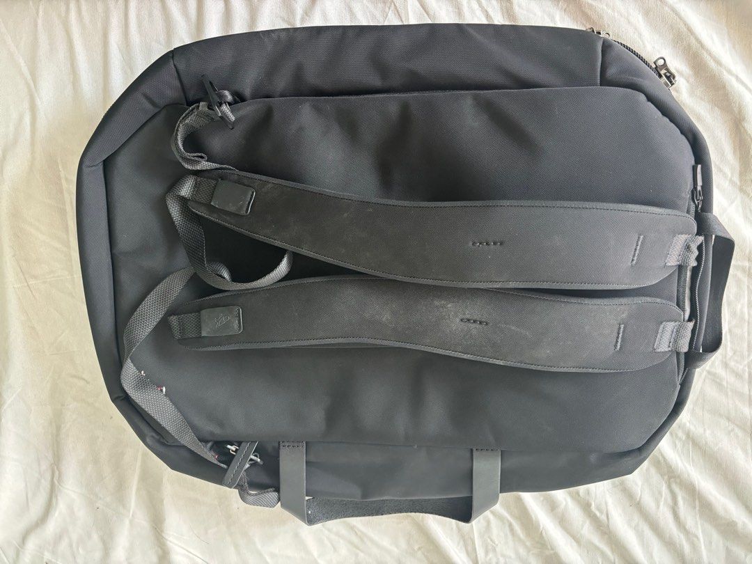 Bellroy Flight Bag, Men's Fashion, Bags, Backpacks on Carousell