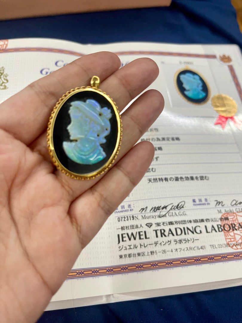 Cameo japan gold, Luxury, Accessories on Carousell