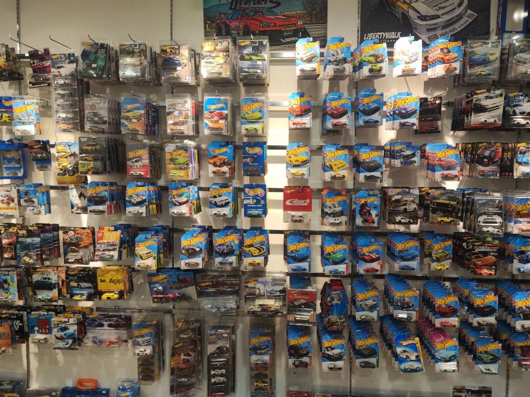 Diecast store kuala terengganu hot wheels mini gt inno tarmac tomica ...