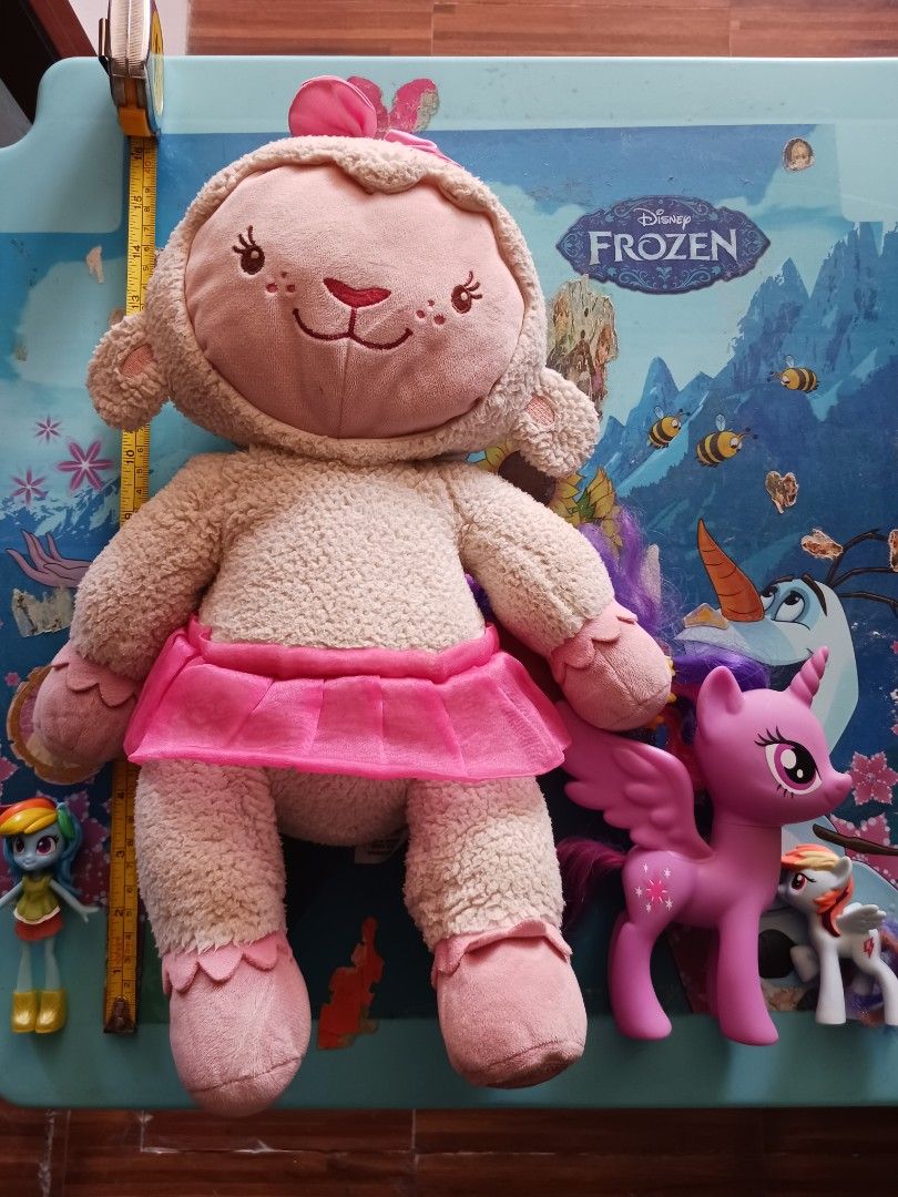 Disney doc mcstuffins toy plush set, Hobbies & Toys, Toys & Games on ...