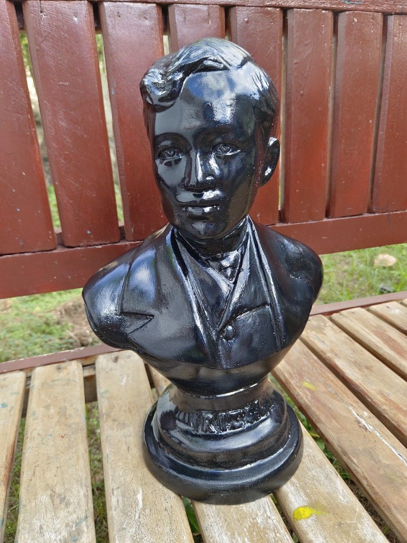 JOSE RIZAL HEAD BUST, Furniture & Home Living, Home Decor, Artificial ...