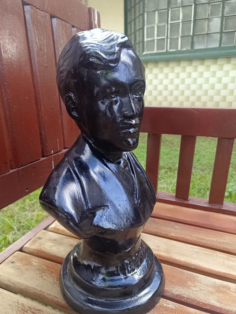 JOSE RIZAL HEAD BUST, Furniture & Home Living, Home Decor, Artificial ...