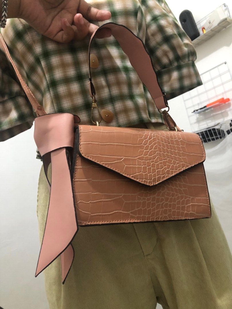 Messenger Bag (Peach) 2in1 model, Fesyen Pria, Tas & Dompet , Tas ...