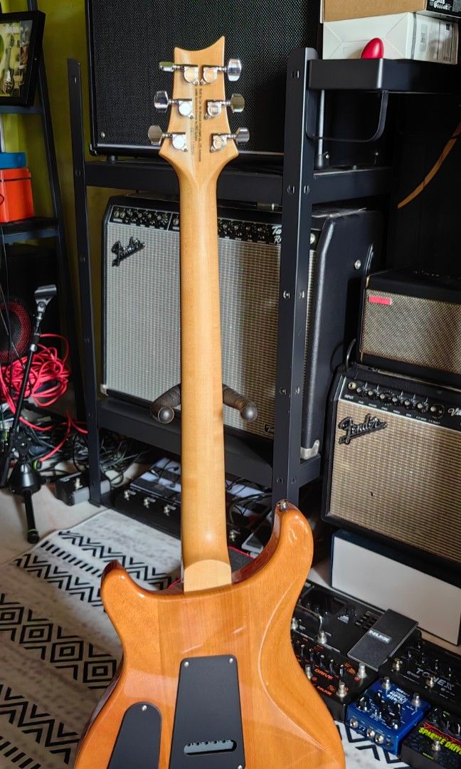 PRS SE Custom 24. Japanese import, Hobbies & Toys, Music & Media ...