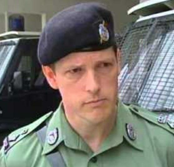 前朝RHKP 皇家香港警察PTU 魔術貼警章, 男裝, 手錶及配件, 冷帽 - Carousell