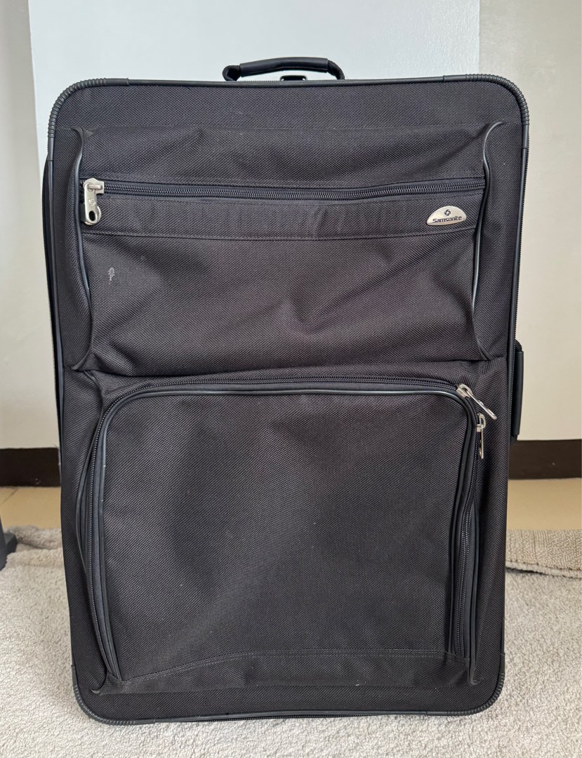 Samsonite XL Luggage, Hobbies & Toys, Travel, Luggage on Carousell