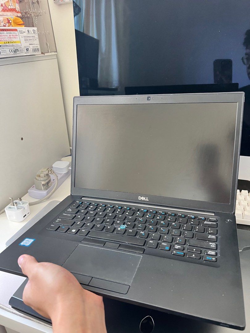 Slim High-Performance touch screen Laptop - i7 8150U, 16GB RAM, 256GB ...