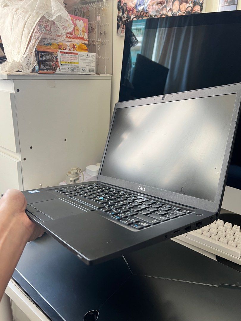 Slim High-Performance touch screen Laptop - i7 8150U, 16GB RAM, 256GB ...
