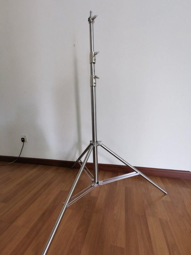 Stainless steel light stand 2.8m, Photography, Photography Accessories ...