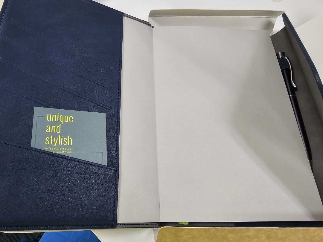 Standard Chartered SCB Premium Diary Notebook, Hobbies & Toys ...