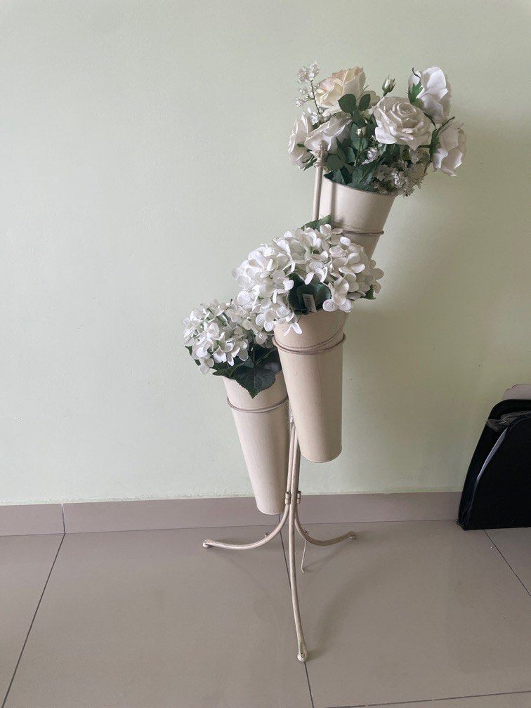Three bucket standing flower vase, Furniture & Home Living, Home Decor ...