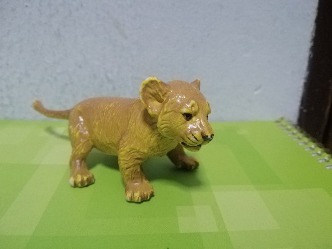 Vintage Plastic Lion Cub, Hobbies & Toys, Toys & Games on Carousell