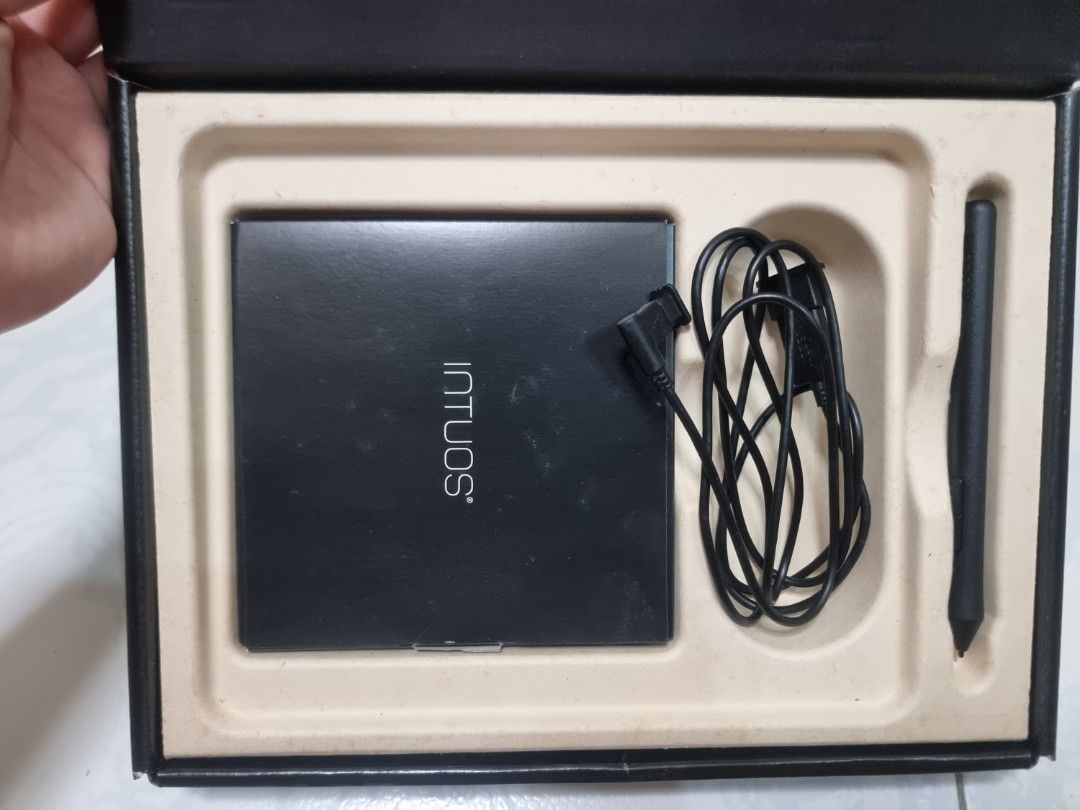 Wacom XP pen display tablet, Mobile Phones & Gadgets, Tablets, Others ...