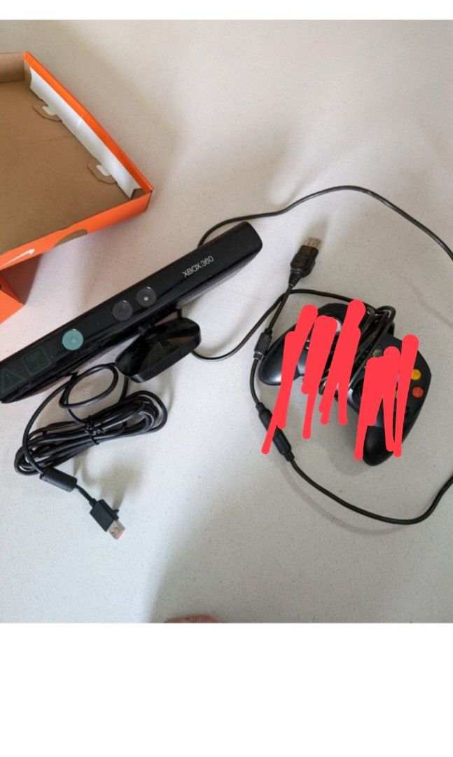 Xbox 360 Kinect and xbox controller, Video Gaming, Gaming Accessories ...