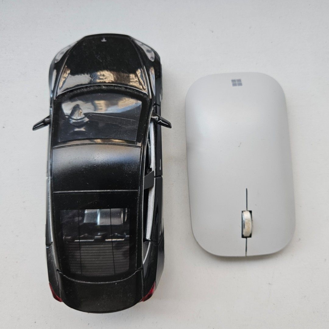 1:32 Tesla Model 3 Die Cast Car Model, Hobbies & Toys, Toys & Games on ...