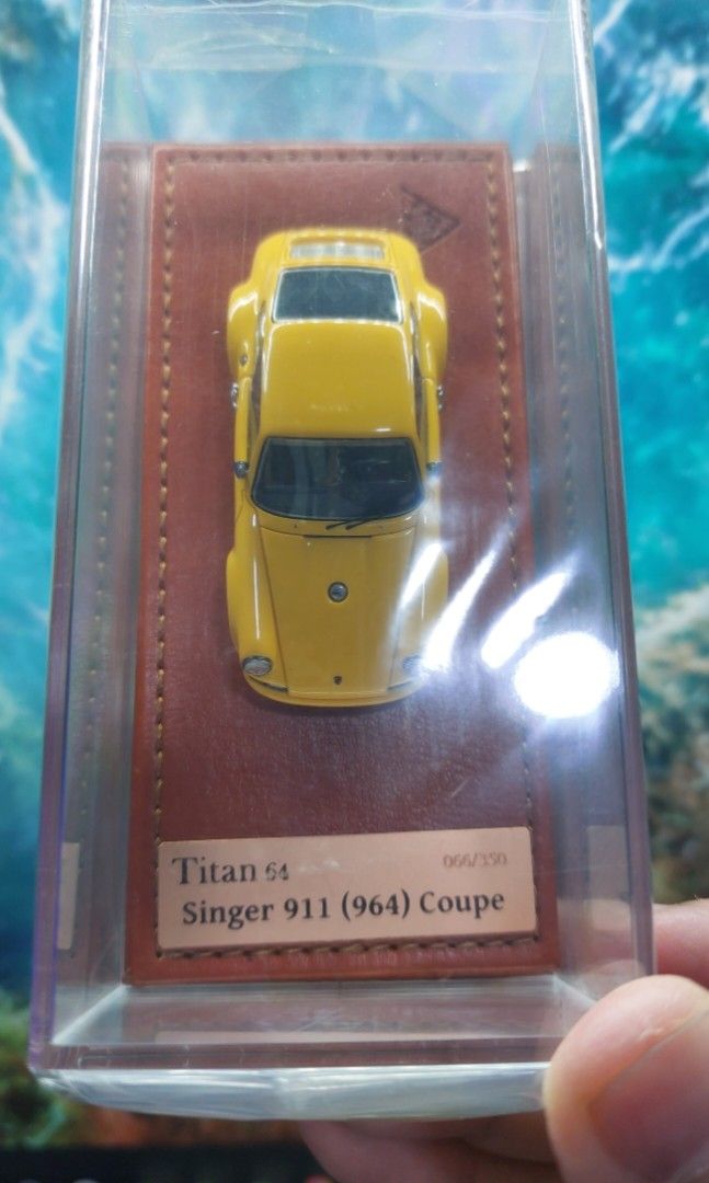 1/64 Make Up makeup Titan64 Singer 911 (964) Coupe Yellow Porsche 911 ...