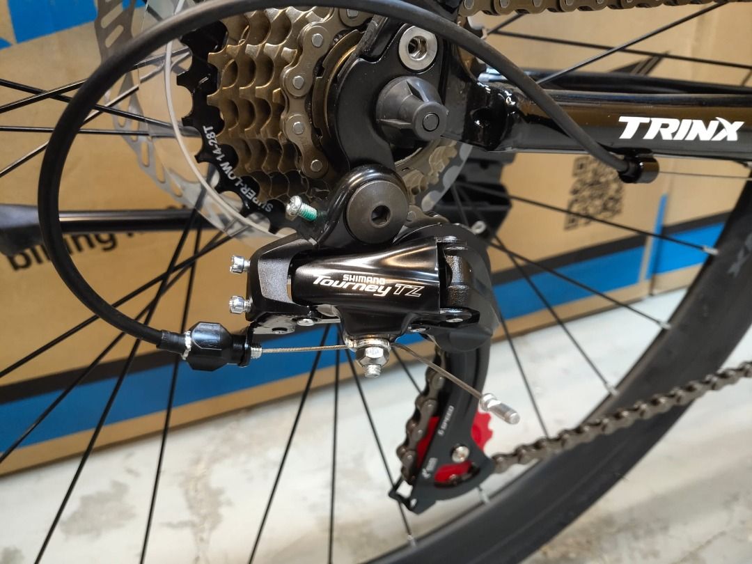 《免費送貨》TRINX TEMPO 1.1 - 21速 碟剎 700C 鋁合金 公路車, 運動產品, 單車及配件, 單車 - Carousell