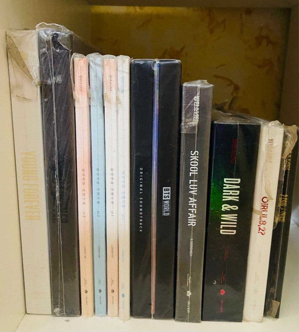 BTS Album, Hobbies & Toys, Memorabilia & Collectibles, K-Wave on Carousell