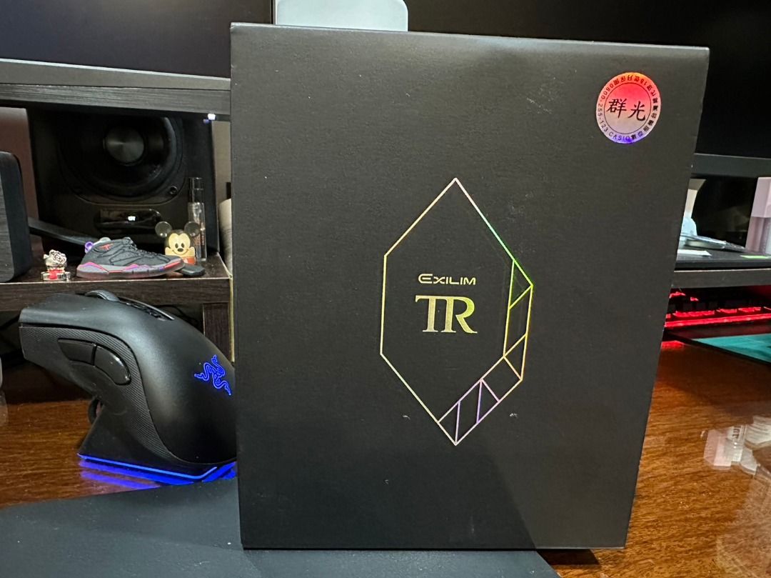 CASIO EX TR-80, 相機攝影, 相機在旋轉拍賣