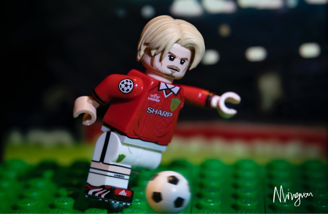 David Beckham 1999 season minifigure (Lego compatible), Hobbies & Toys ...