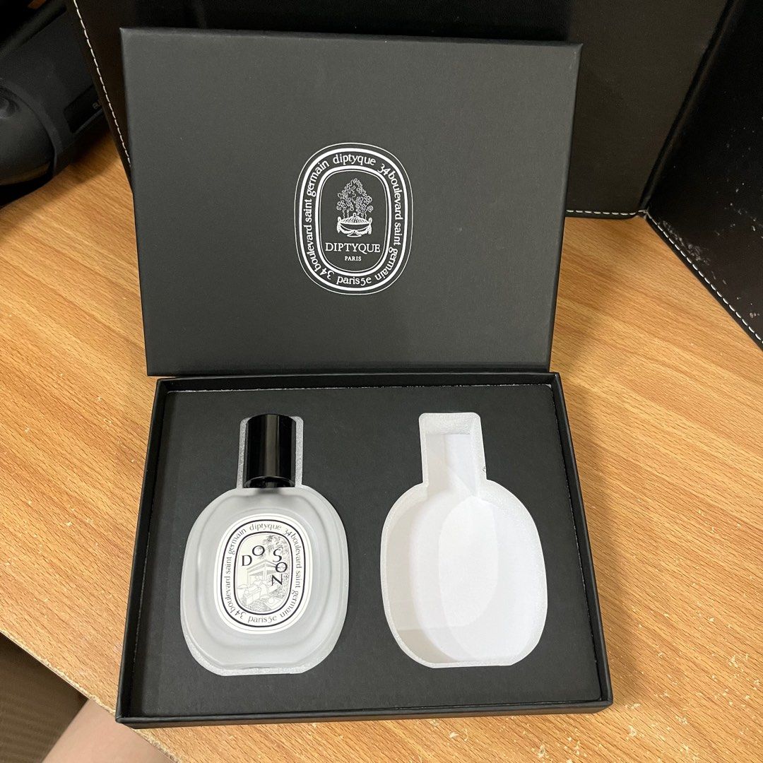 Diptyque 聖誕香氛 限量禮盒-杜桑 Do Son Set 30ml 黑色空盒+杜桑髮香噴霧空瓶 30ml, 香水、美妝、保養, 香水 ...